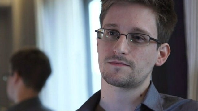 Bị buộc tội gián điệp, Snowden đối mặt án 30 năm tù | baotintuc.vn