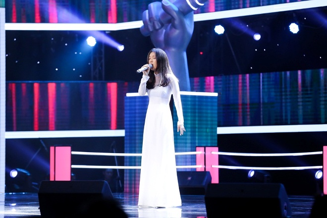 Han Sara The Voice: 'Chị ơi đừng khóc' | baotintuc.vn