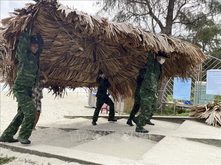 Bão số 1 là cơn bão mạnh trong những năm gần đây | baotintuc.vn