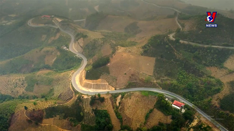 Chinh phục đỉnh A Pa Chải | baotintuc.vn