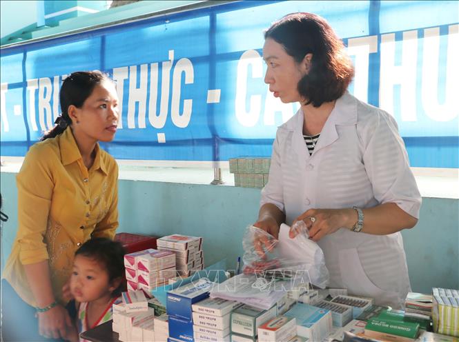 Không để thiếu thuốc chữa bệnh trong dịp Tết Nguyên đán | baotintuc.vn