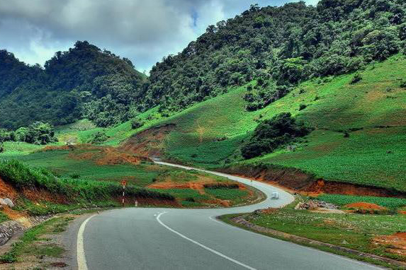 Động đất 3 độ richter cách ranh giới huyện Mường Nhé-Điện Biên khoảng ...