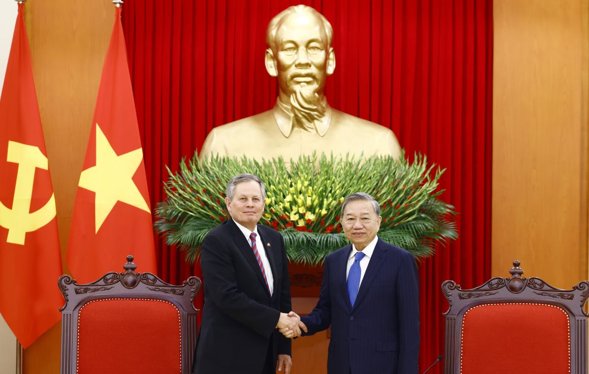 Tổng Bí thư Tô Lâm tiếp Thượng Nghị sĩ Hoa Kỳ Steven David Daines | baotintuc.vn